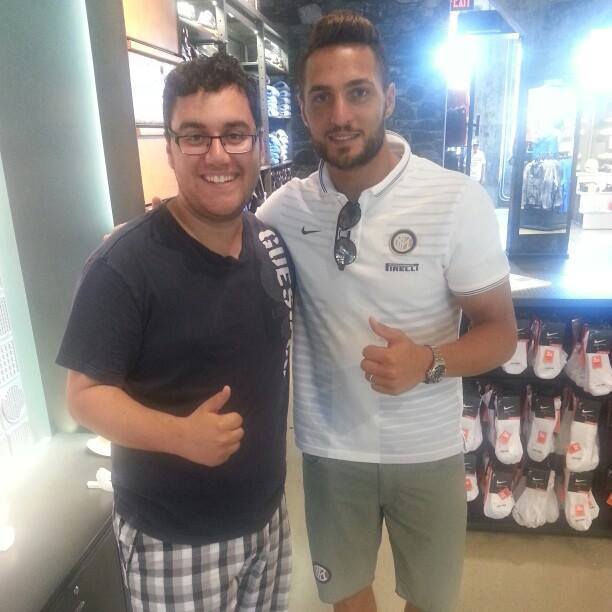 PS: Inter trying to sign Banega immediately