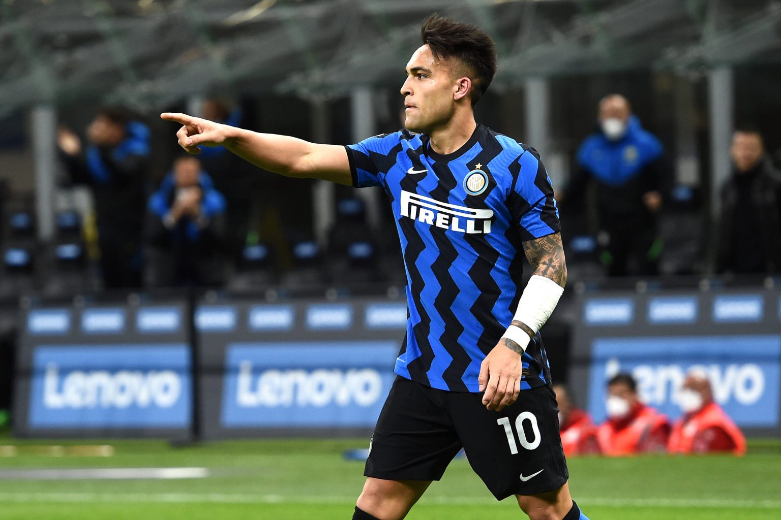 Photo - Inter Striker Lautaro Martinez: "Three Important Points, We Keep Working"