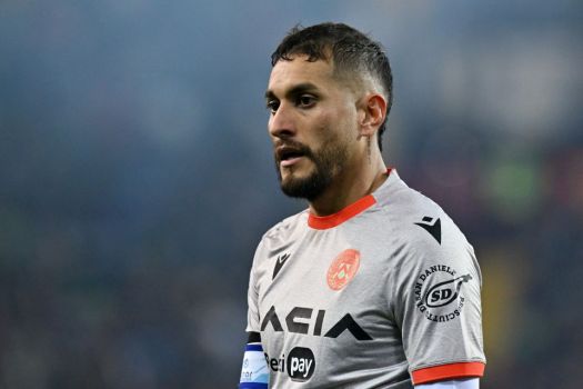Inter Milan consider signing Roberto Pereyra on a free transfer