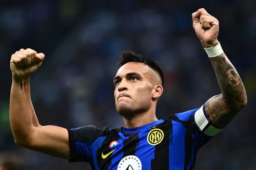 Inter captain Lautaro Martinez celebrates UCL win vs Benfica