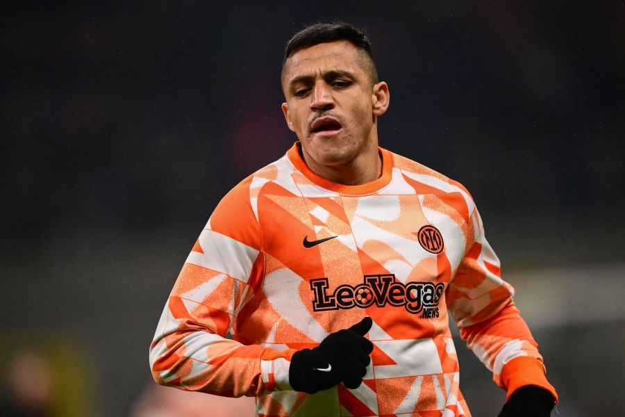Alexis Sanchez could leave Inter to join River Plate this summer