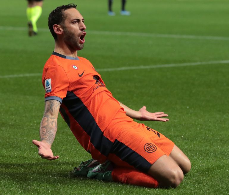 Video - Hakan Calhanoglu stunner in Turkey EURO 2024 win vs Czechia