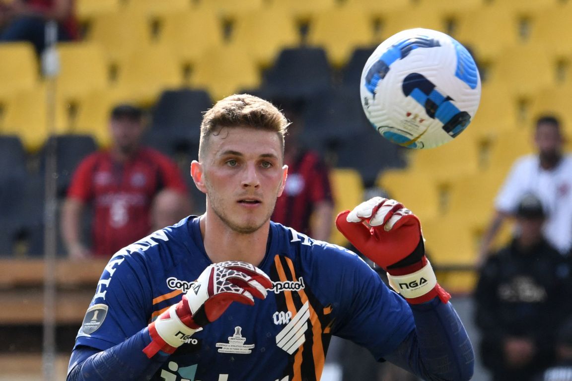 Inter Milan facing competition from Sporting Lisbon for Bento