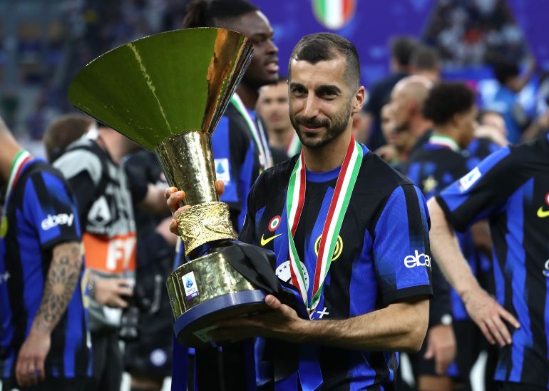 Inter midfielder Henrikh Mkhitaryan celebrates UCL win vs Red Star