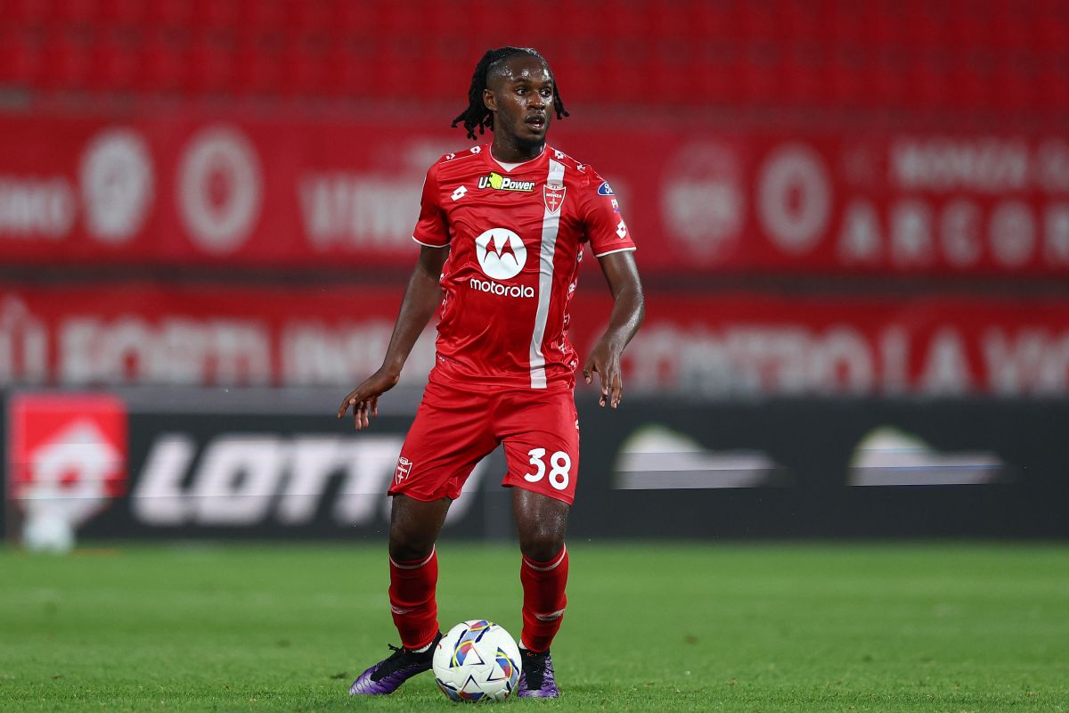 AC Milan January signing Warren Bondo reveals Inter Milan interest