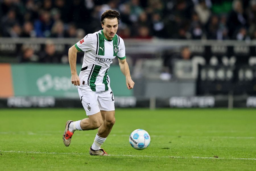 Inter & Brighton eye up Borrusia Monchengladbach starlet Rocco Reitz