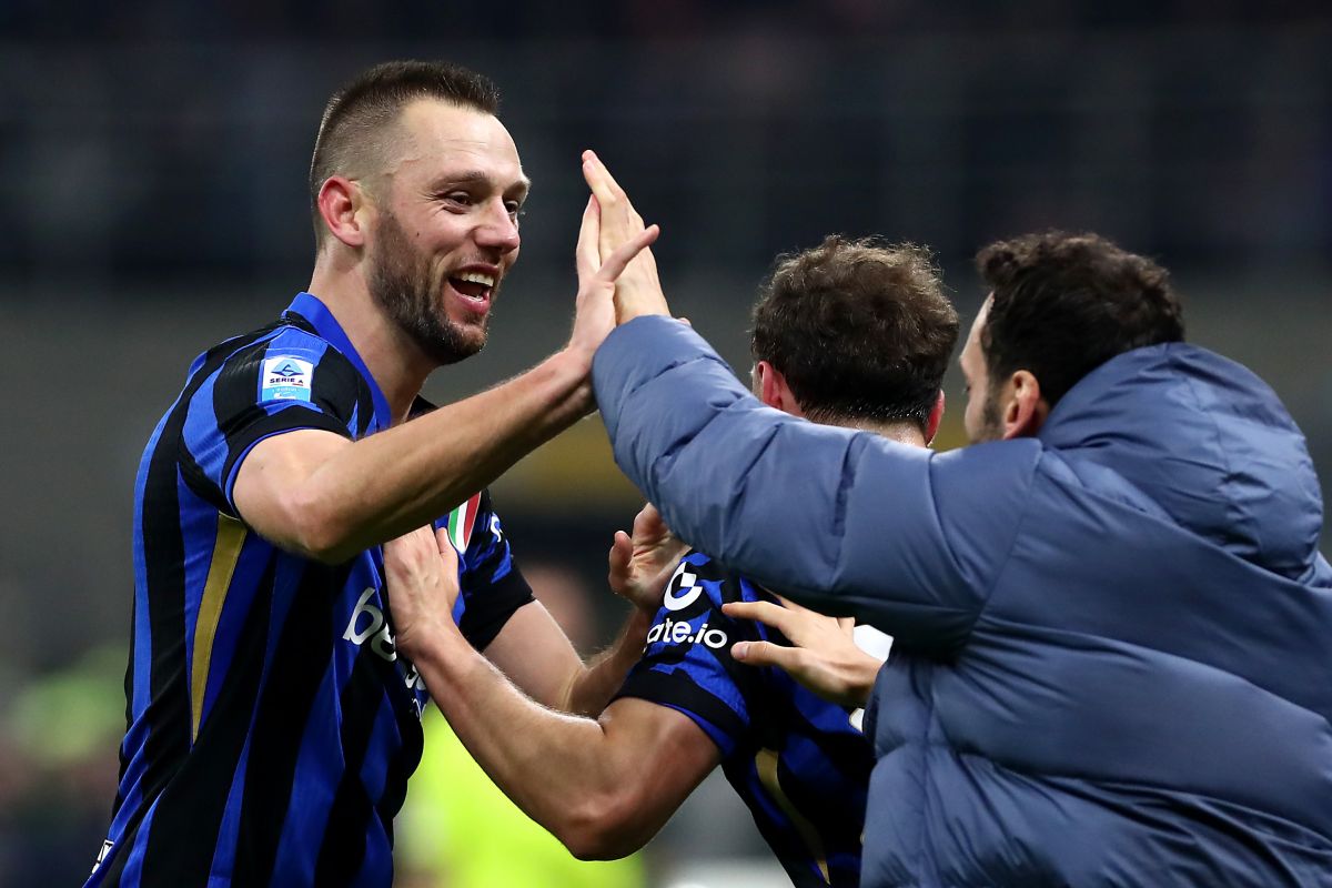 AC Milan 1-1 Inter Milan continues run of last minute drama