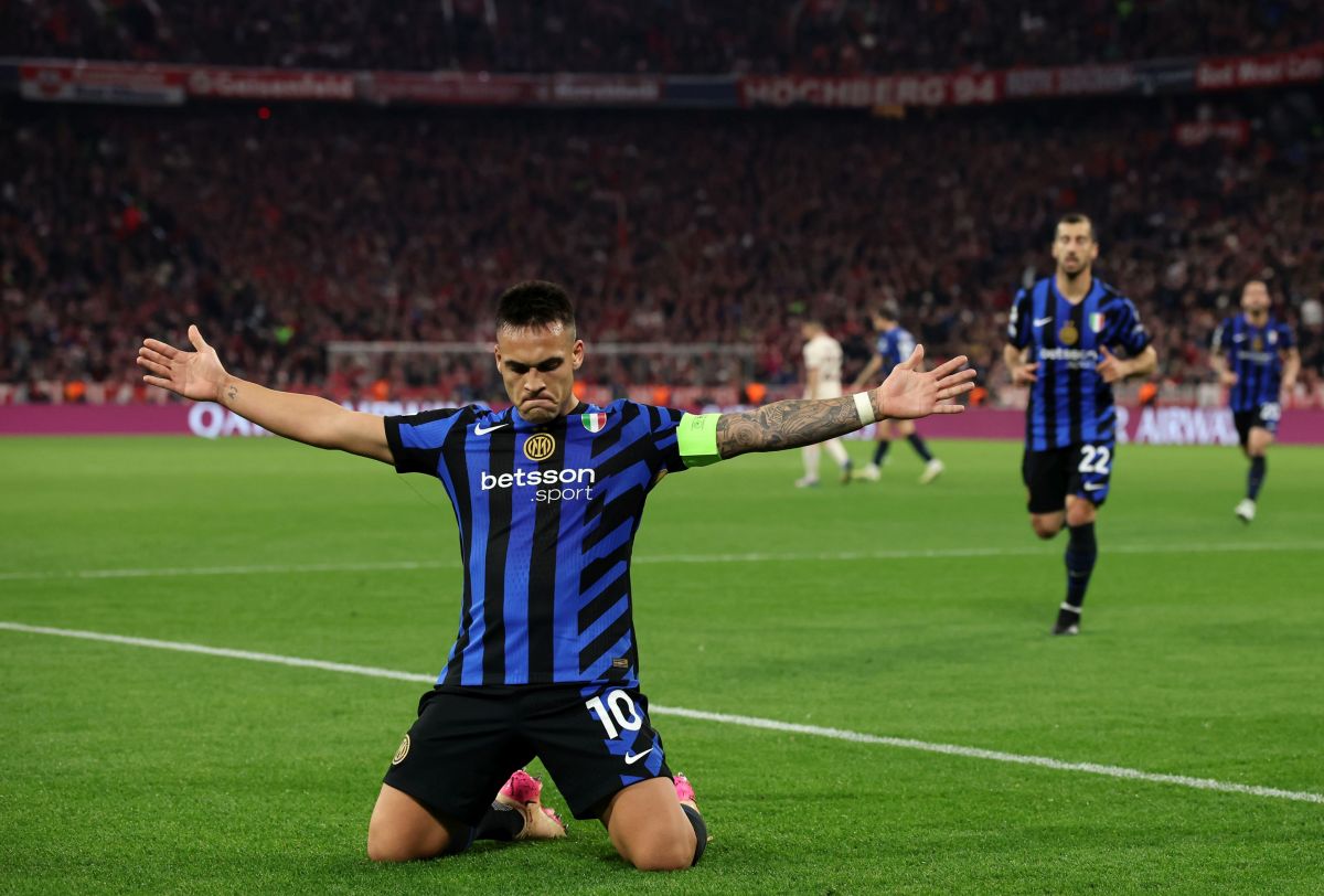 Inter Milan hype up Lautaro Martinez goals vs Cagliari over the years