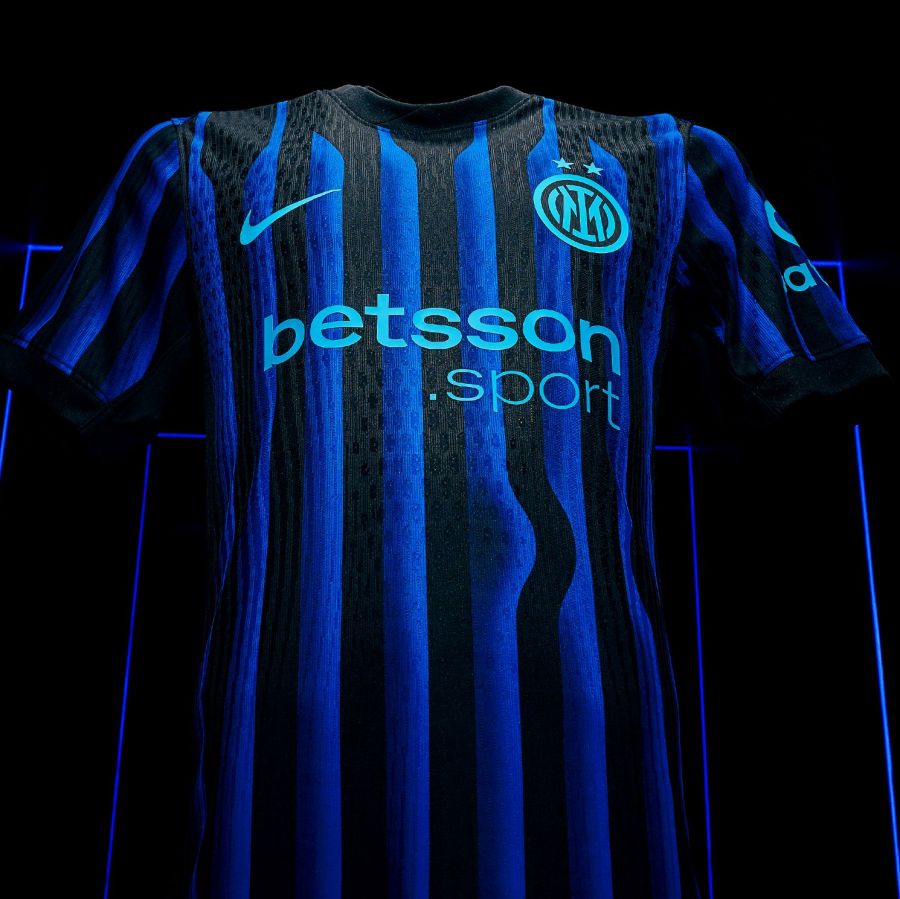 Official - Inter Milan unveil 2025-26 home shirt