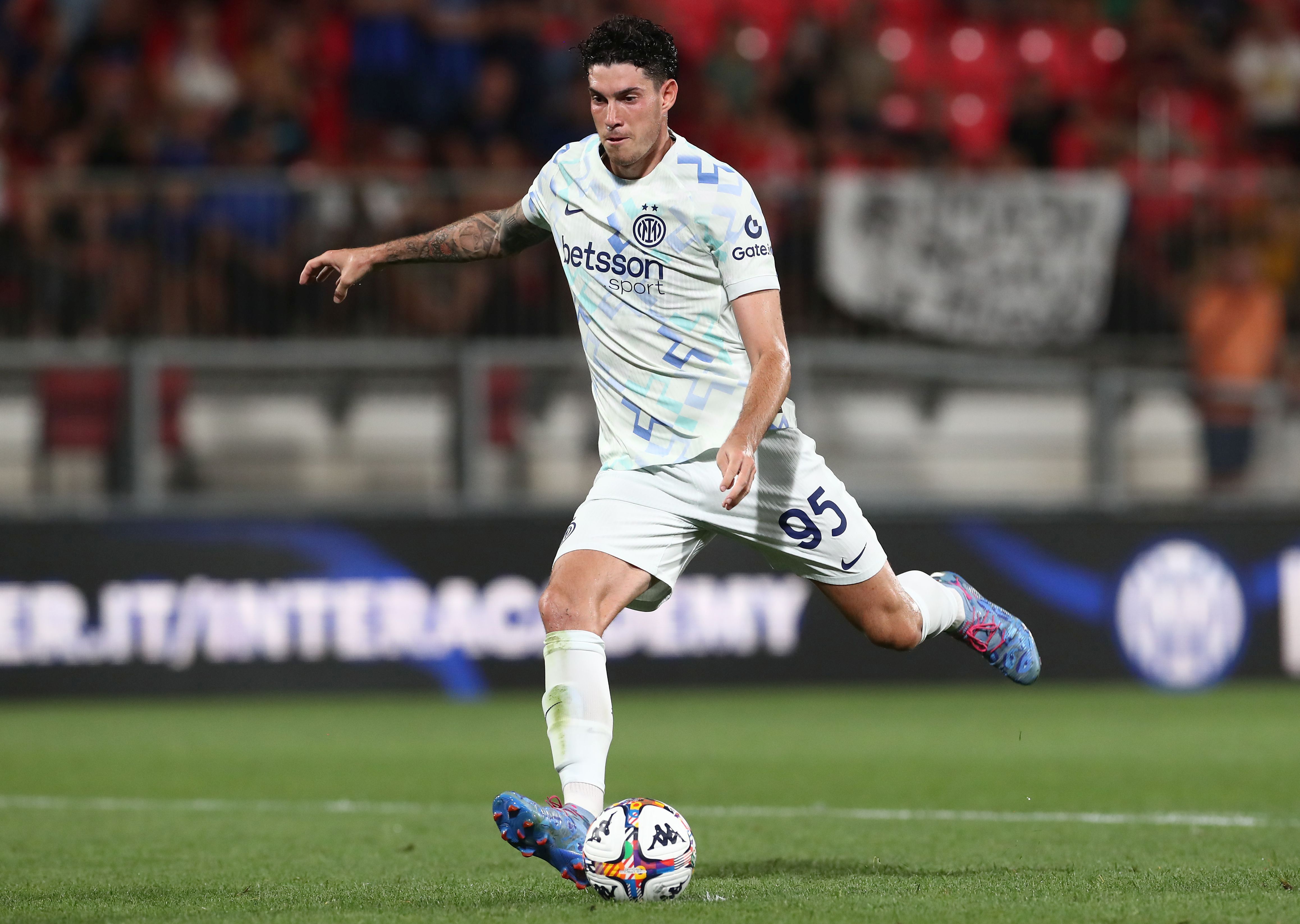 Alessandro Bastoni wants to stay at Inter - Contract talks in the autumn