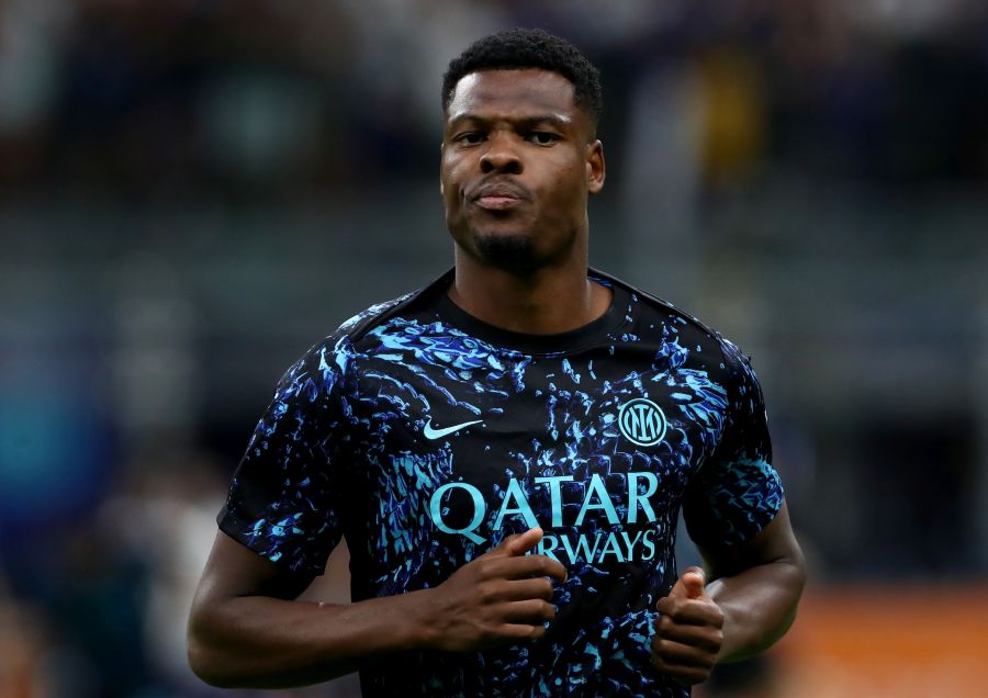 Inter Milan defender Dumfries aiming for speedy recovery