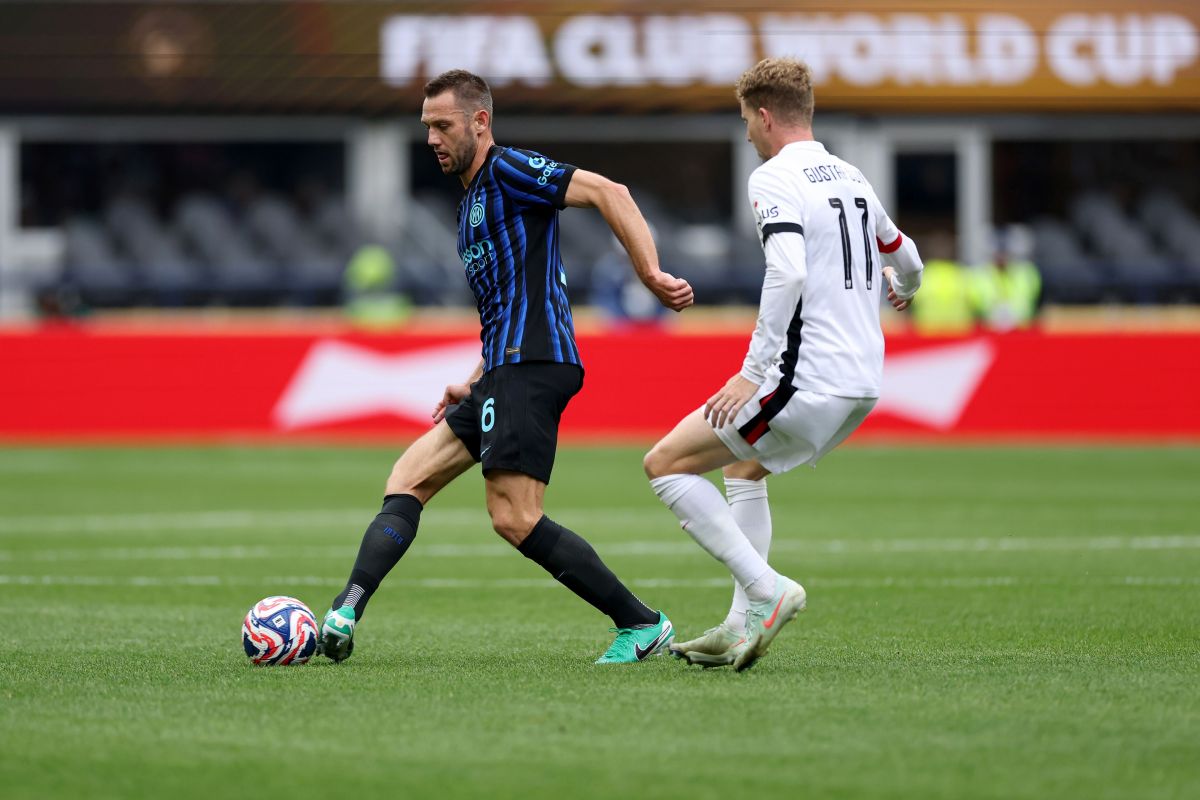 How De Vrij transfer could influence Inter Milan January plans