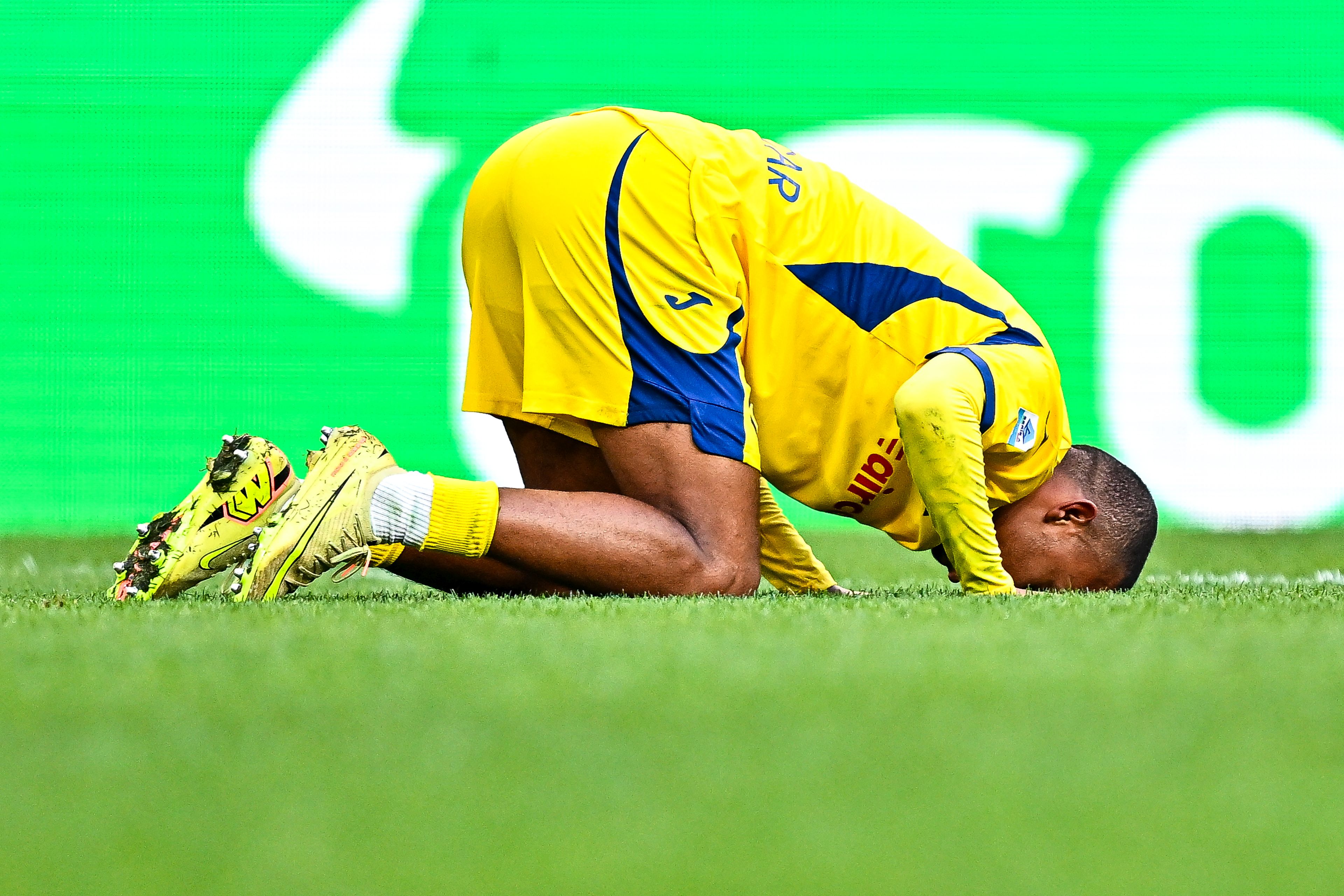 Inter Milan hellbent on strengthening right wing in January