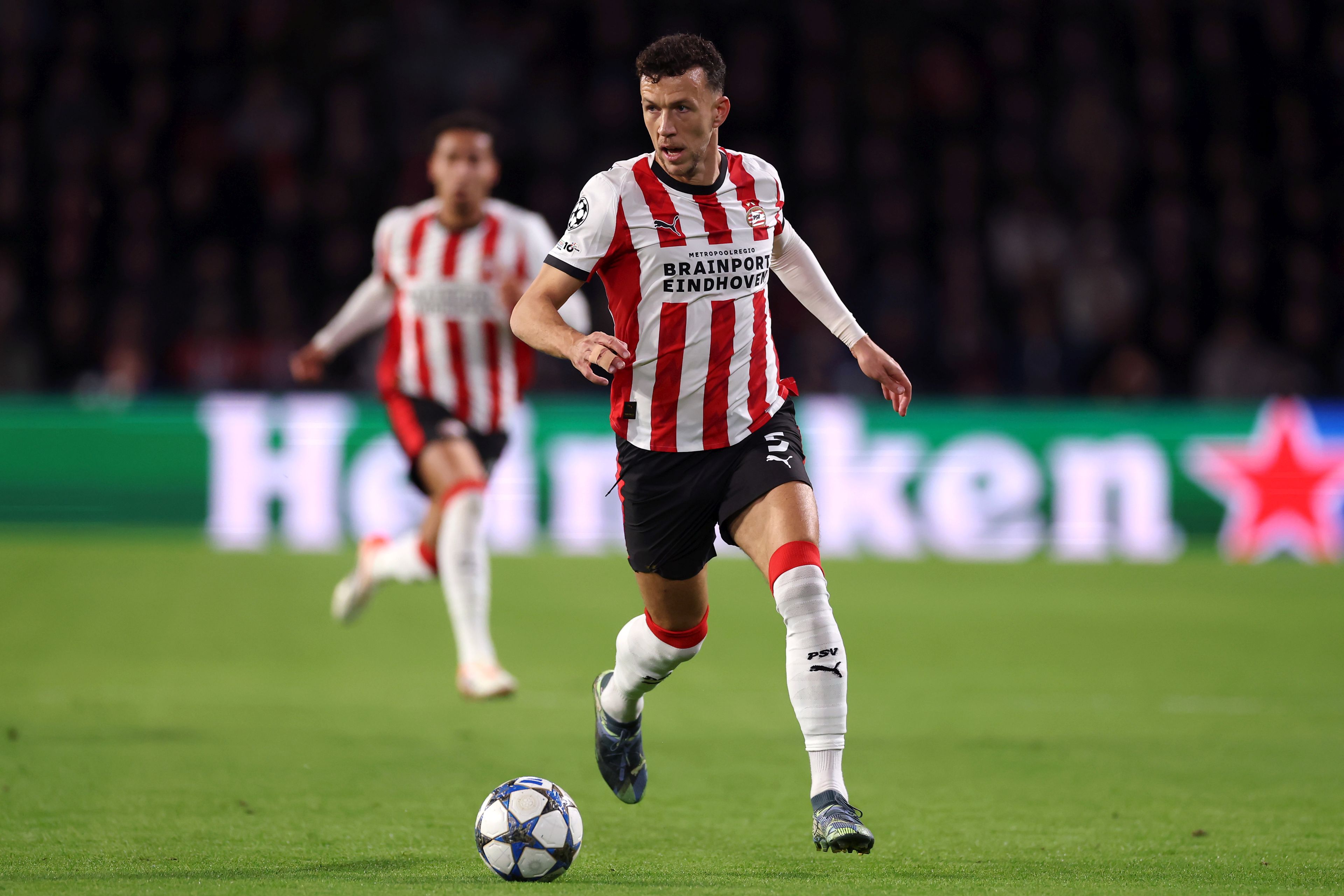 Inter Milan must table ‘important’ offer to sign PSV star Perisic