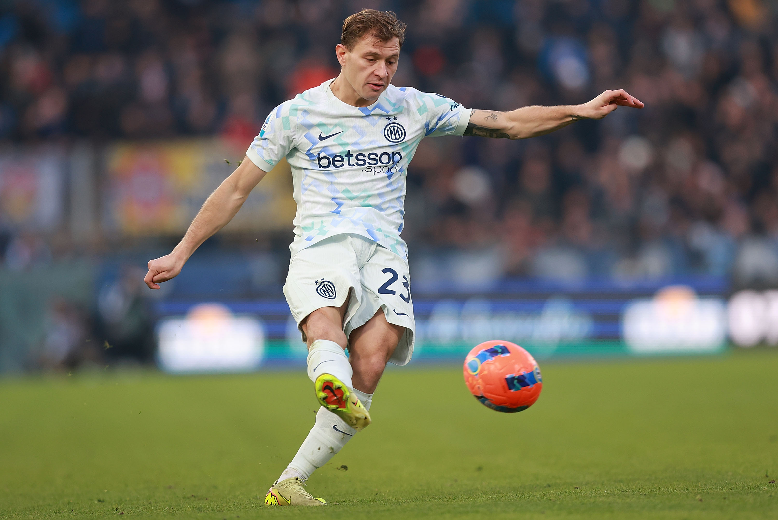 Barella & Calhanolgu to return for Inter Milan vs Juventus clash