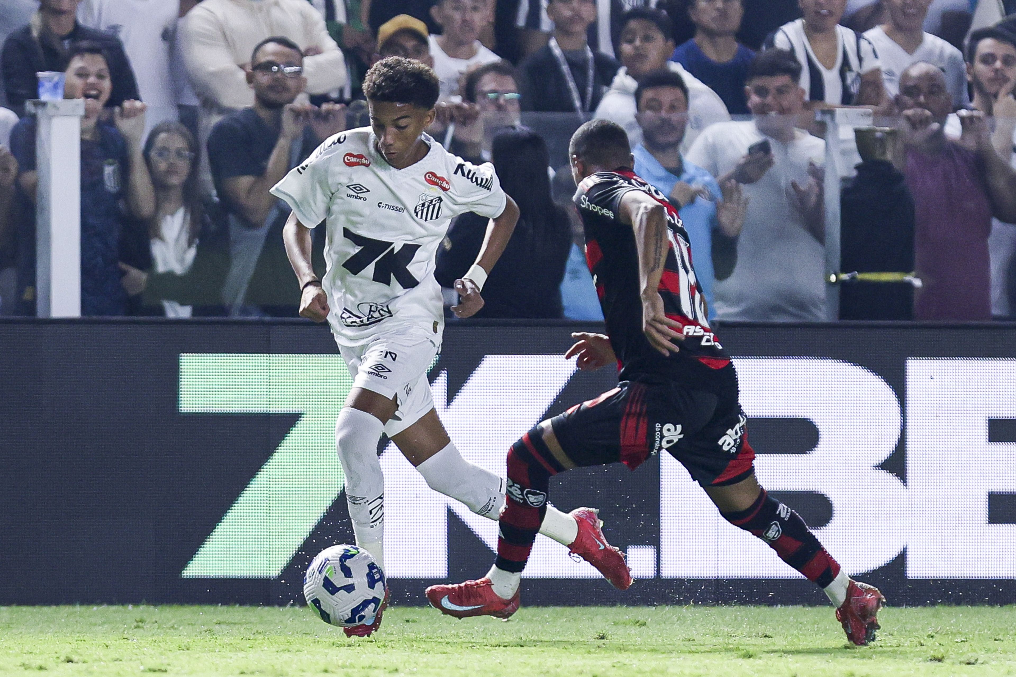 Inter Milan line up €22m bid for Santos starlet Robinho Jr